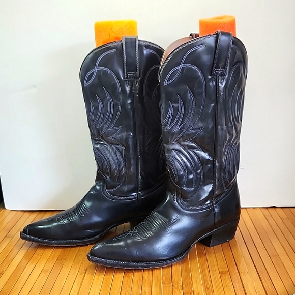 Botas Jaca | Shoes | Botas Jaca Black Shiny Leather Pointy Toe Cowboy ...